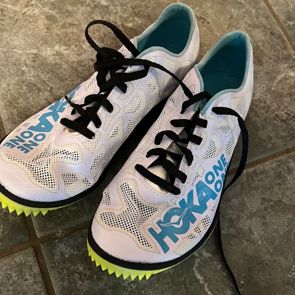 Hoka One One Track Racing Spikes. - Gem